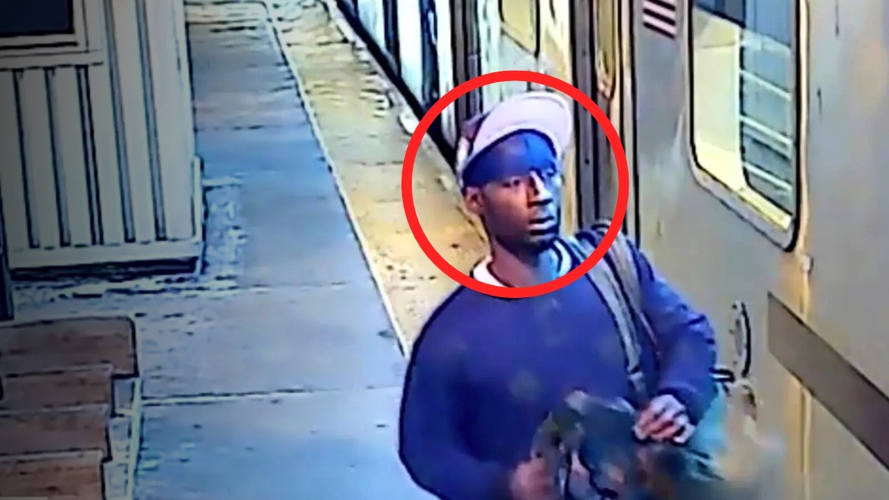 The WORST Subway Moments Ever Caught on Camera - YouTube