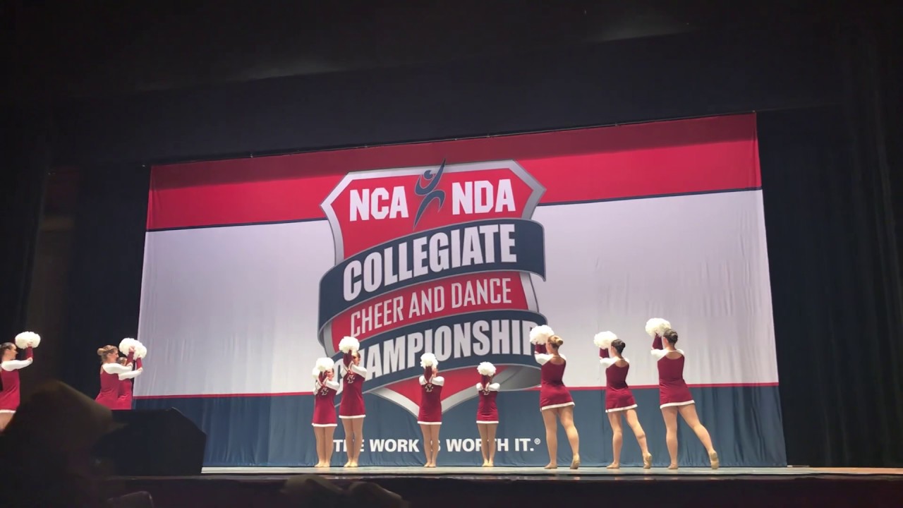Nationals 2018 - Boston College Pom Team - YouTube