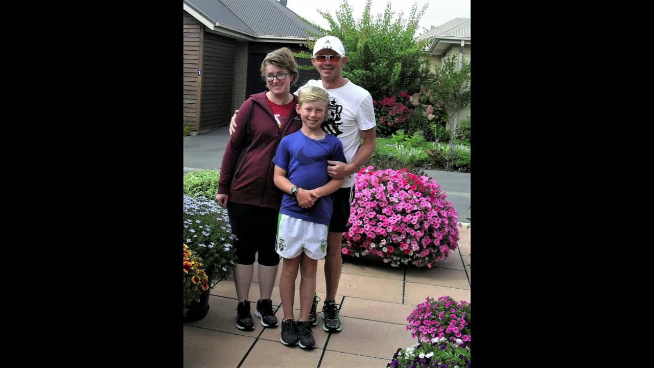 Caleb Sullivan's 9th birthday photo's - YouTube