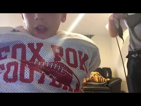 How to put on your football pads / PRO KIDS FOOTBALL