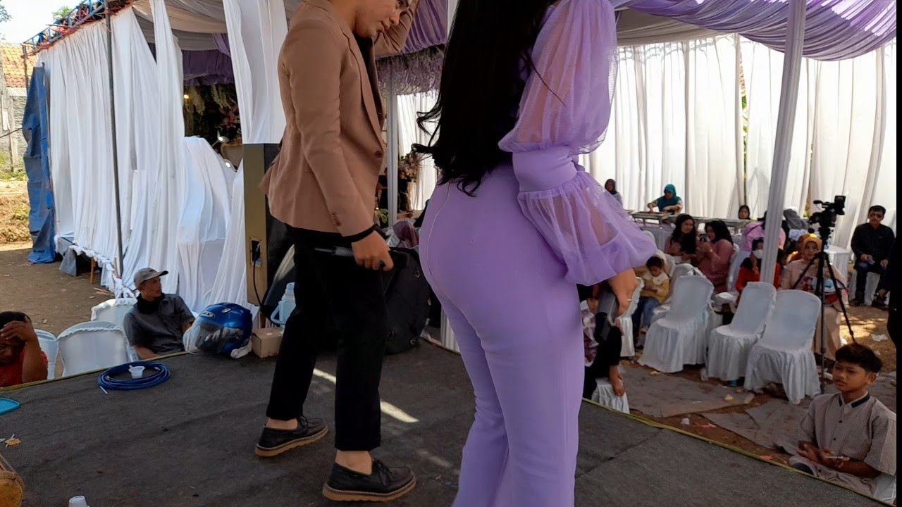 biduan cantik lena || duda araban || dansun entertainment - YouTube