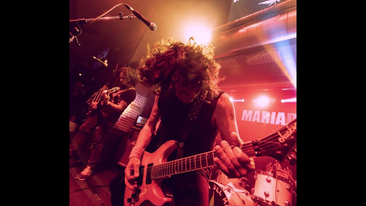 María del Mal en directo en Sala The Time Club Music. - YouTube