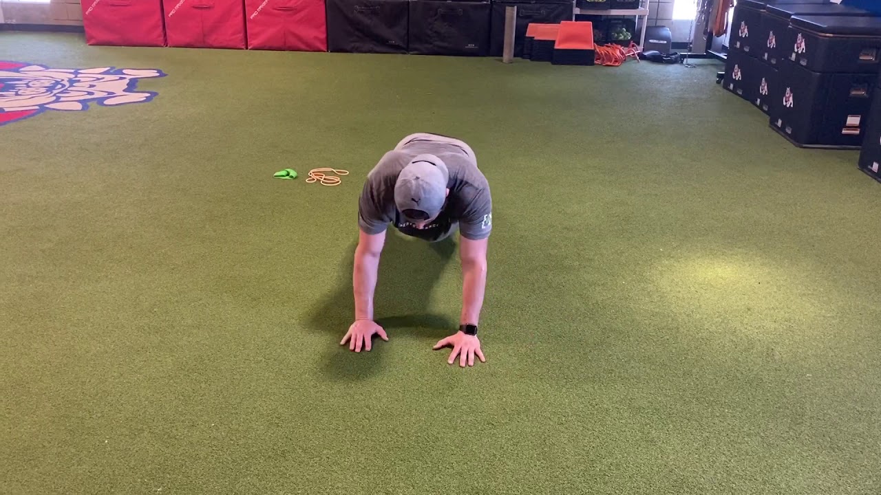 High Plank Crossover Crawl - YouTube