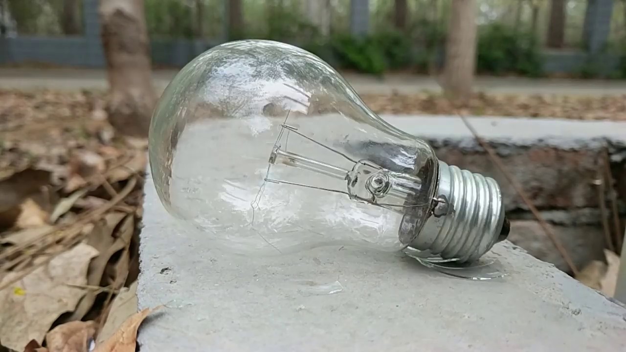 Smashing Light Bulb 01 - Amazing Slow Motion by Pixel XL - YouTube