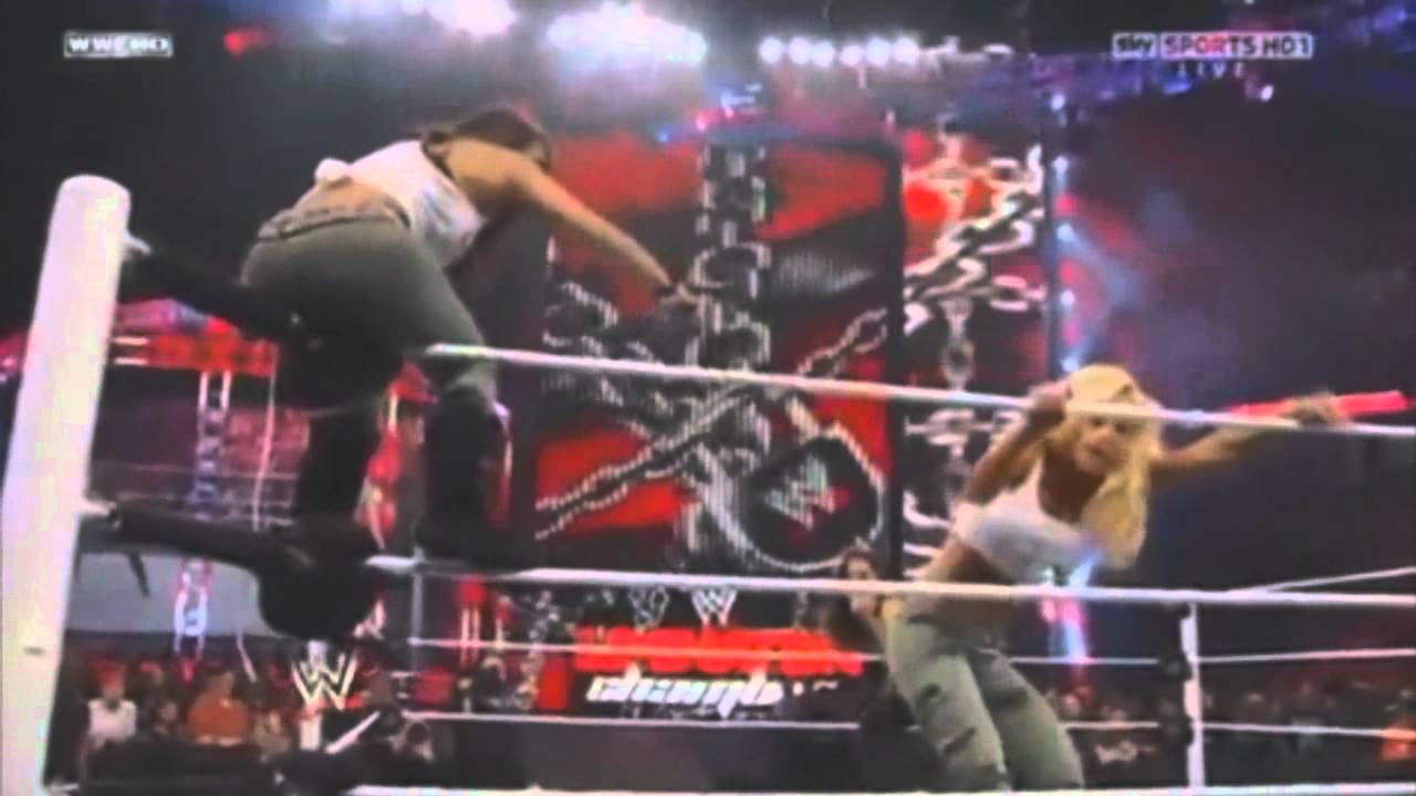 Trish stratus chick kicks michelle mccool - YouTube