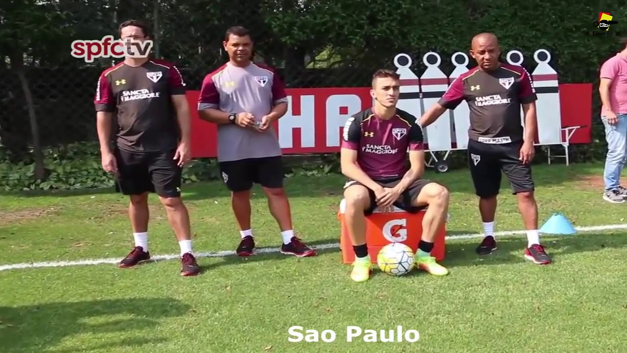Top 10 Amazing Football Mannequin Challenge - YouTube