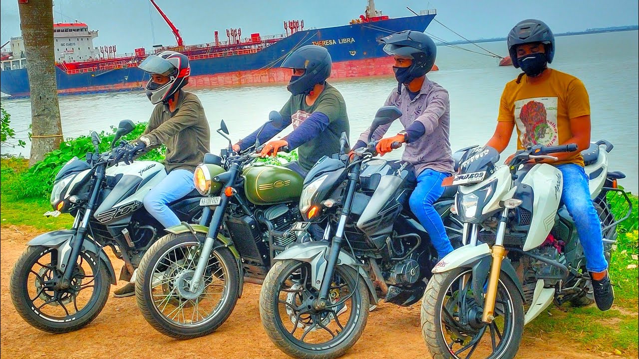 Casual Ride On Jawa 42 With Friends || Some Flybys On Kolaghat Highway ...