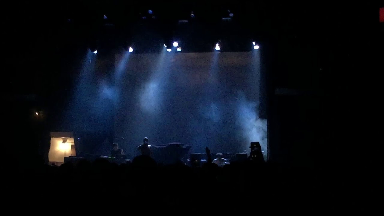 DEATH GRIPS - Live 11/4/2017 @ Hollywood Palladium - YouTube