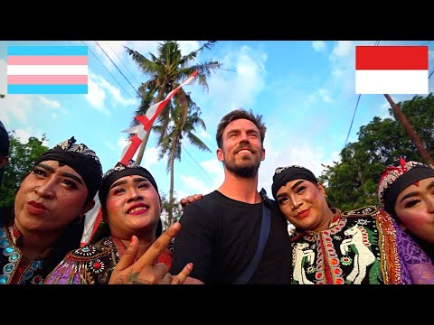 🏳️‍⚧️Ladyboys in Indonesia Love Me🇮🇩