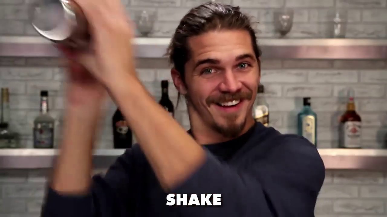 Star Wars Cocktail Will You Choose Jedi or Sith - YouTube