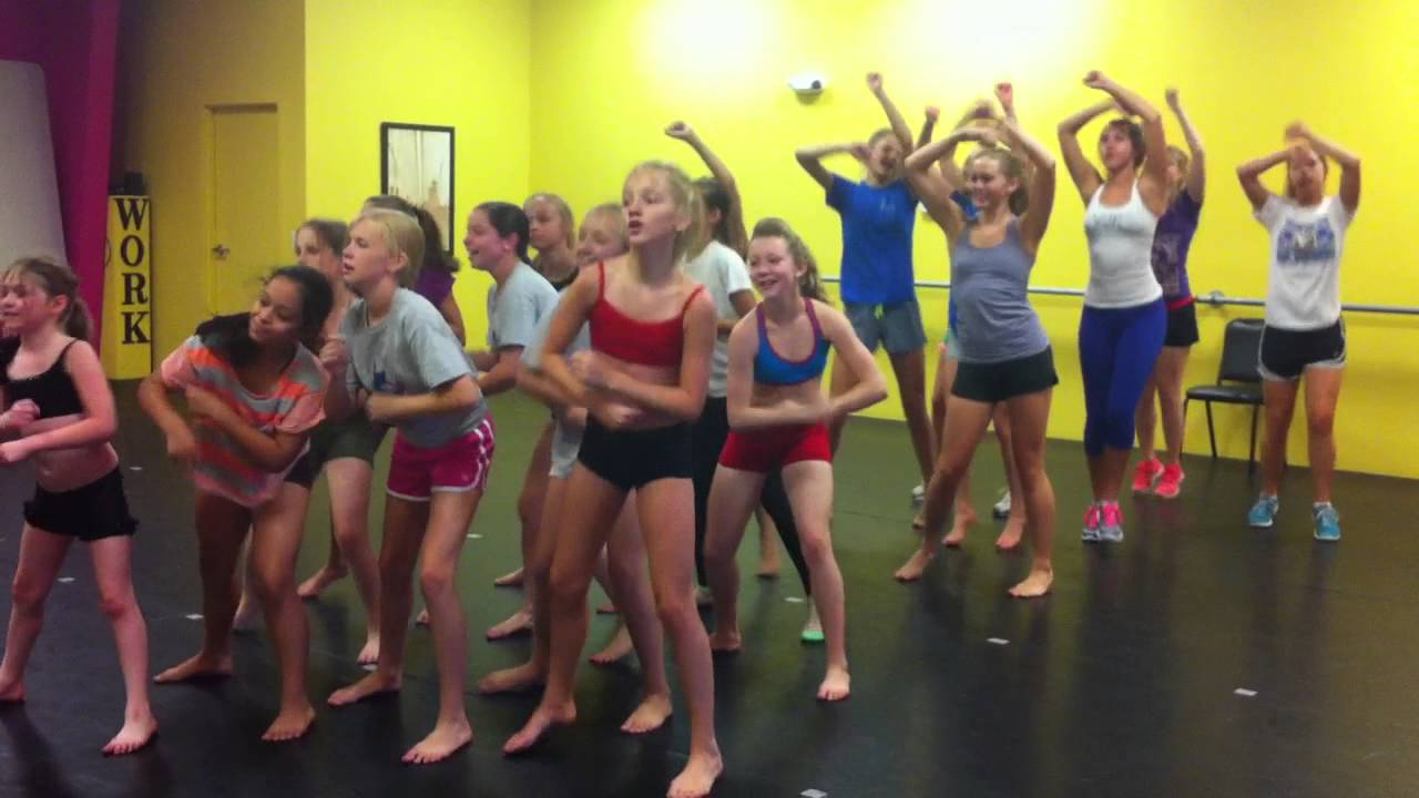 AMPA Footloose Flash Mob - YouTube