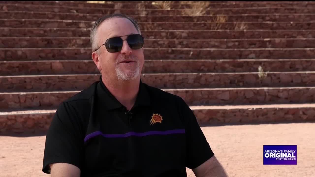 One-on-one with Phoenix Suns announcer Jon Bloom - YouTube
