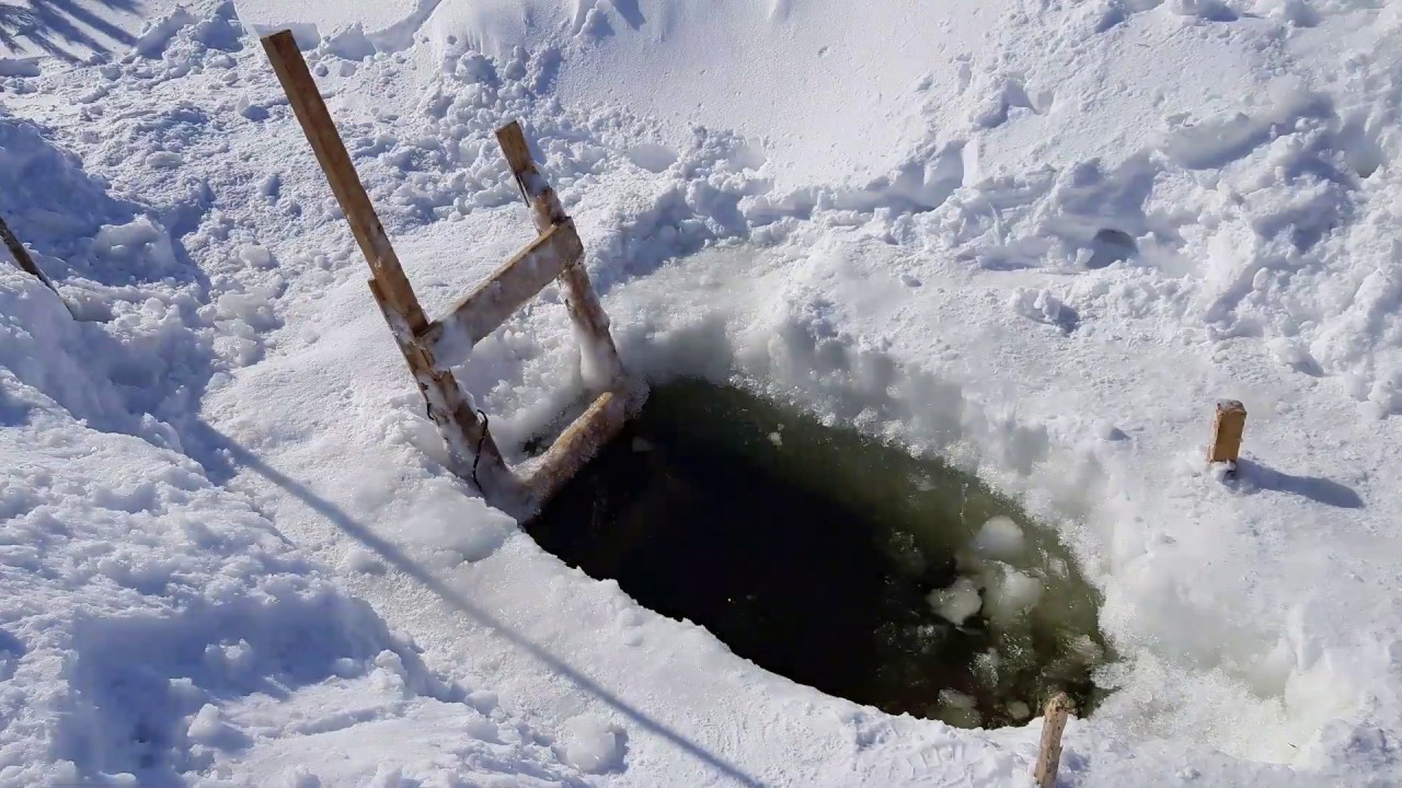 [Russia] ICE SWIMMING HOLE, 러시아 얼음 수영 (feat. Mavic Mini quickshots) Mar ...
