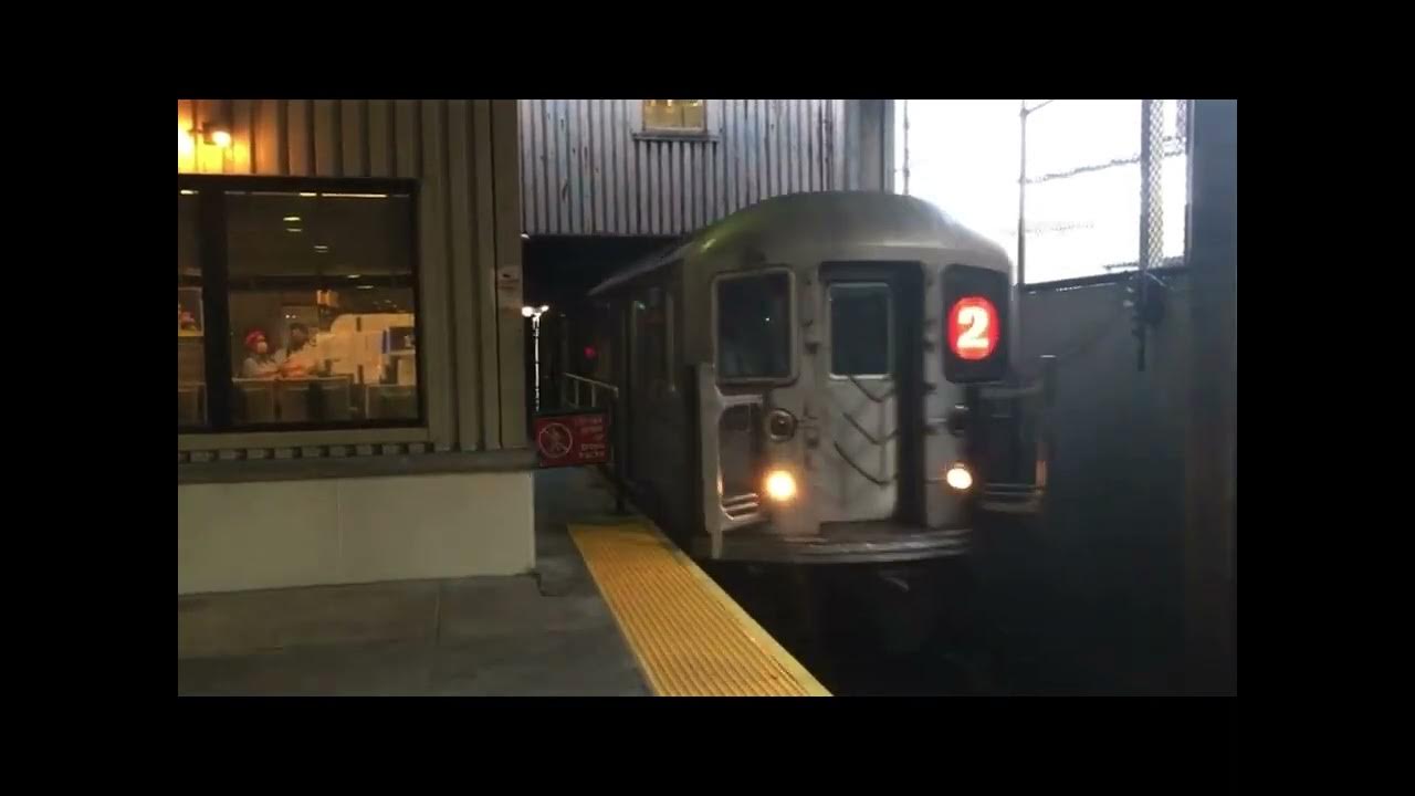 R46 2 train at Harlem 148th street - YouTube
