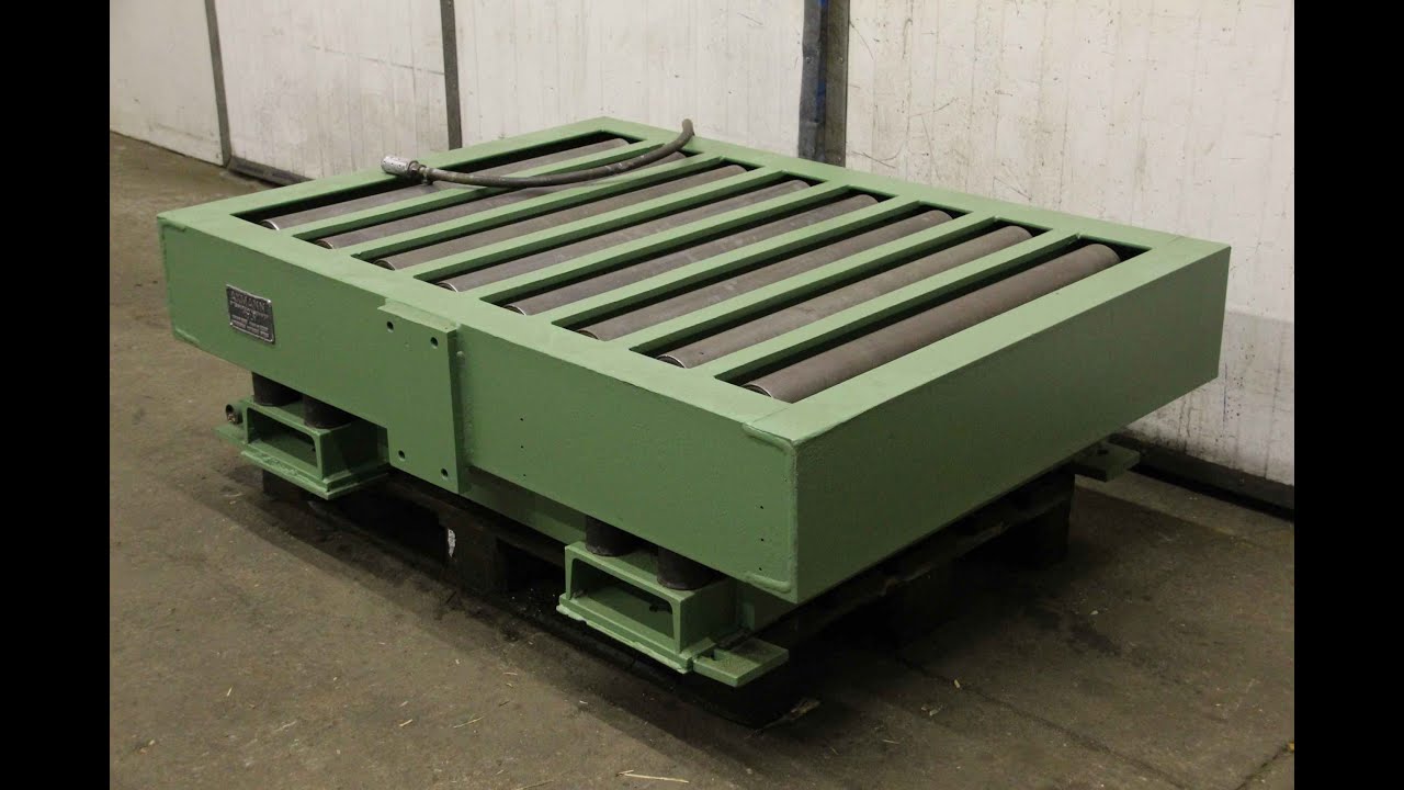 ID 23976 Axmann Rollenbahn mit absenkbaren Rollen - YouTube