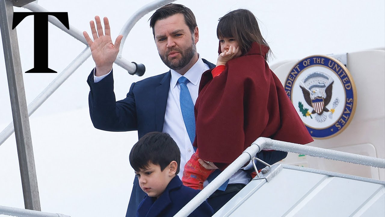 LIVE: JD Vance arrives at Elysée to meet President Macron - YouTube