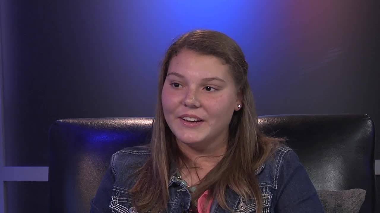 Sarah Boggus honored as All-Star Athlete - YouTube