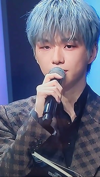 스테이지파이터 Mc 영어멘트 귀에 감기는것같아 Kangdaniel 강다니엘 스테이지파이터 Youtube