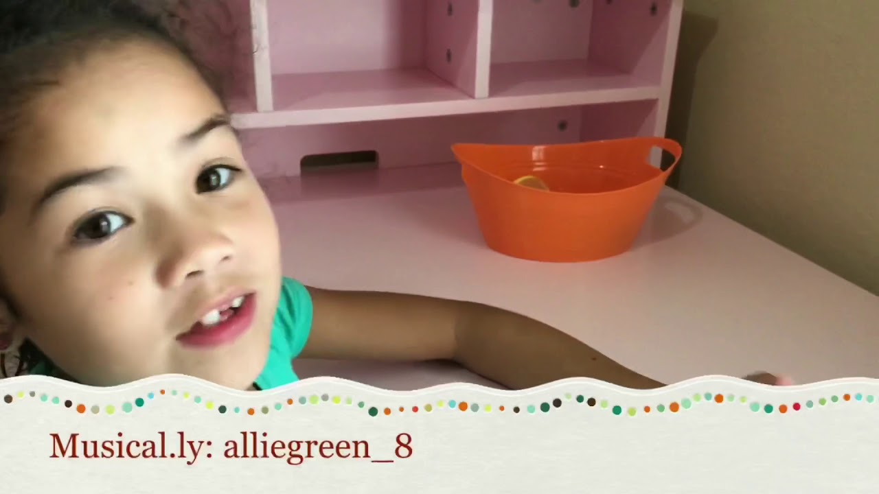 Quarter Machine Capsules! - YouTube