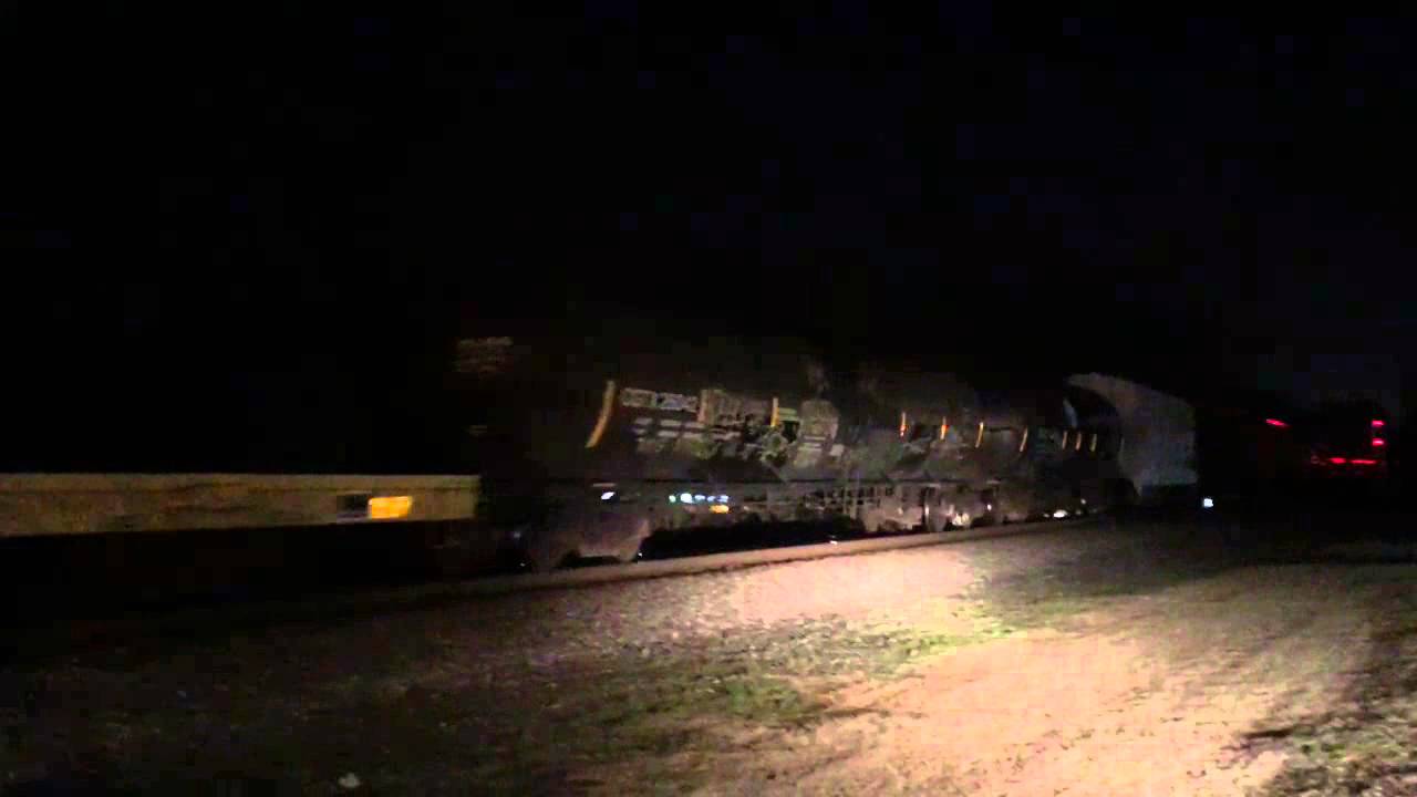 My 1st Ever CIT SD60 Locomotive Switches Tracks on a NB NS train ...