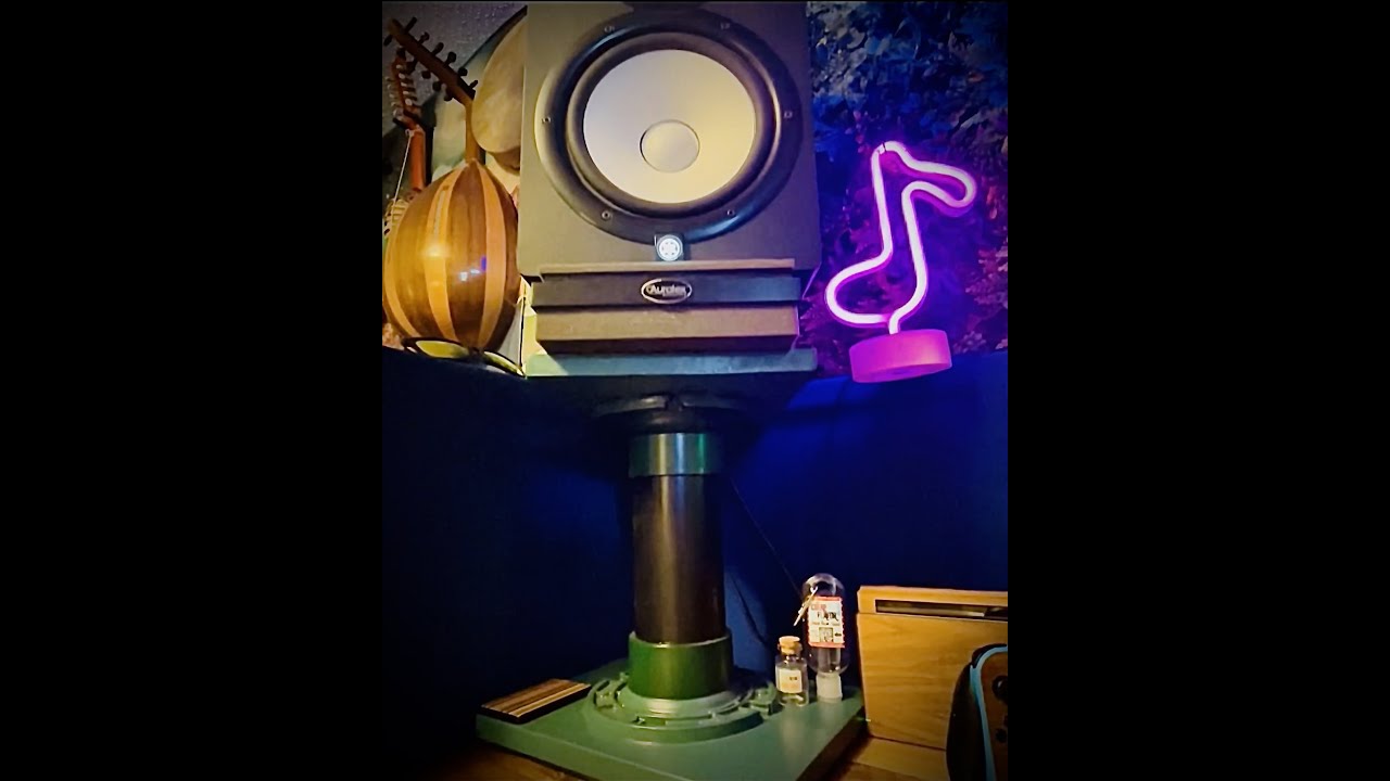 CHEAPEST Adjustable DIY Studio Monitor Stands - #Shorts - YouTube