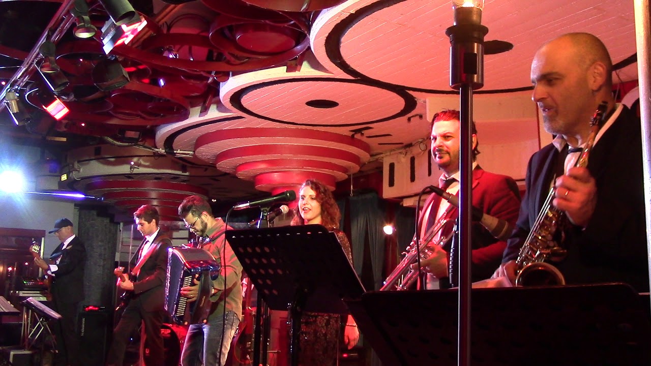 ANNA - MATTEO BENSI & LA SUA ORCHESTRA - YouTube