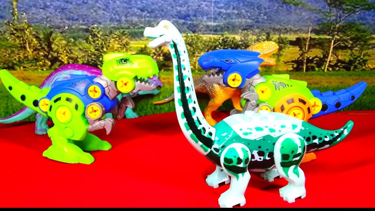 merakit mainan dinosaurus T-rex Velociraptor Triceratops centrosaurus ...