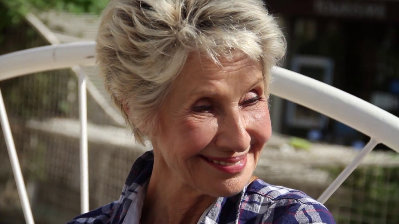 Interview Danièle Gilbert - YouTube