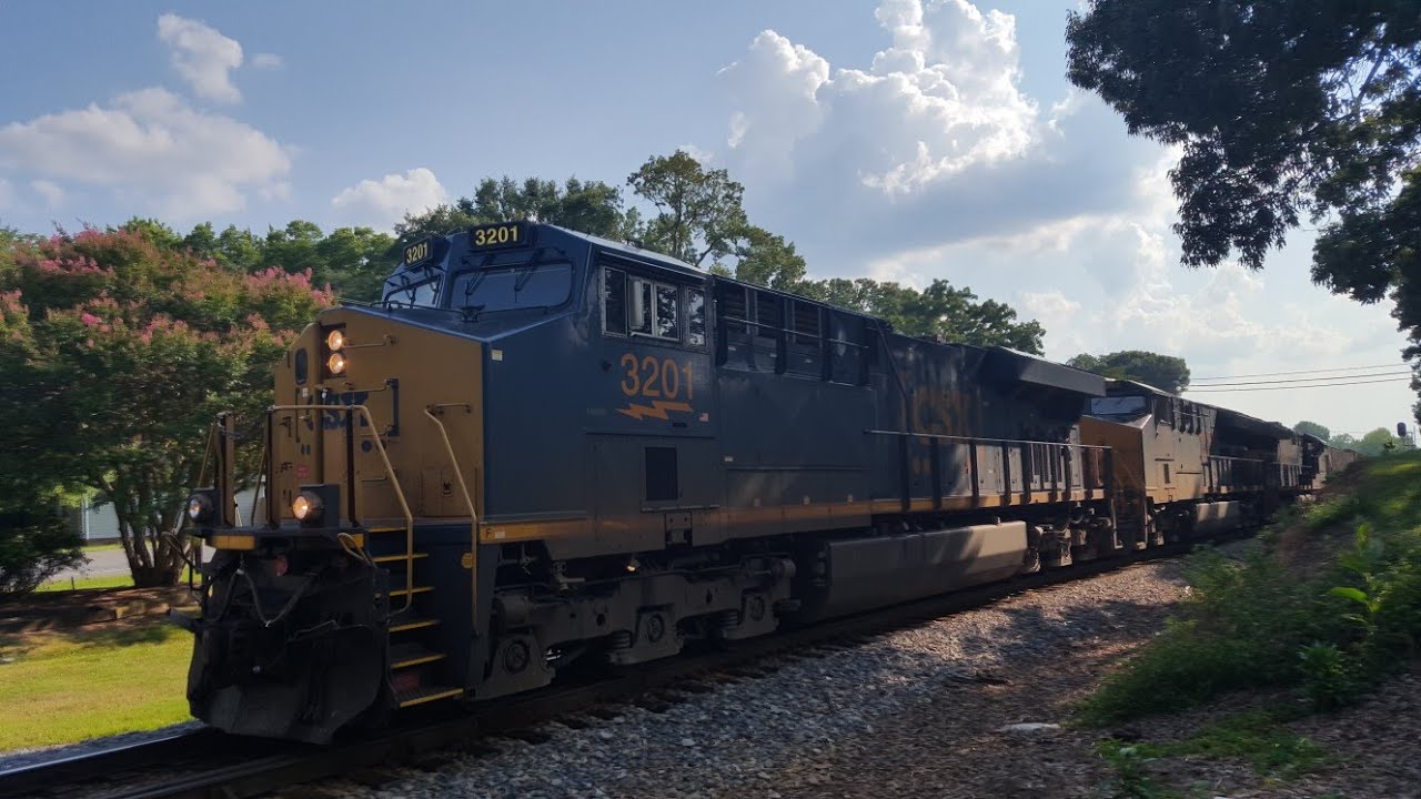CSX 3201 With 2 Tier 4 GE Units Leading Loads Of Grain G519 Heading Up North To Tyson For Its ...