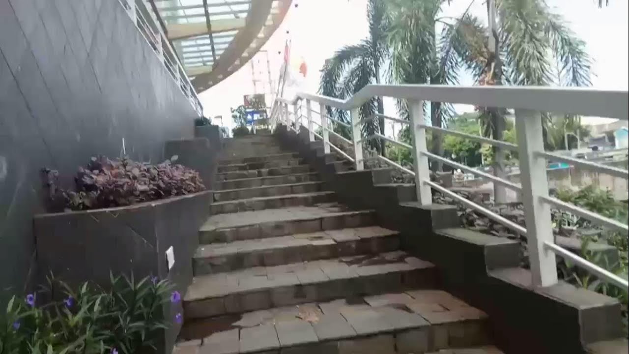 REUNI DI ROXY SQUARE JAKARTA BARAT - YouTube