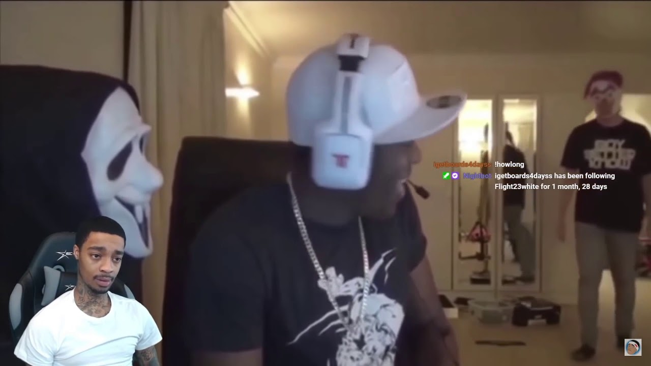 FlightReacts KSI JUMP SCARE PRANK - YouTube