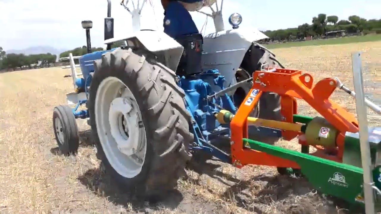 Shaker: Vibrating Subsoiler - YouTube