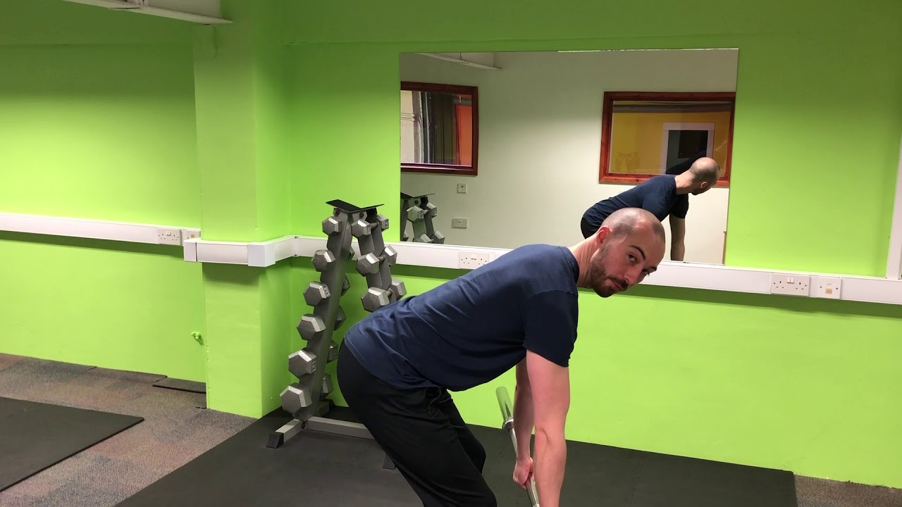 Underhand grip bbell row - YouTube