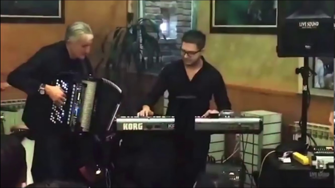 Mirko Kodic i Joca King - Leti leti kolo - YouTube