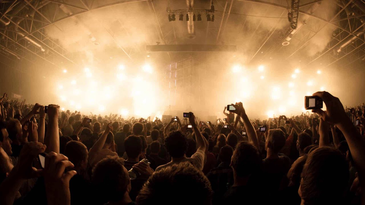 Riva feat. Dannii Minogue - Stringer (Who Do You Love Now) - YouTube