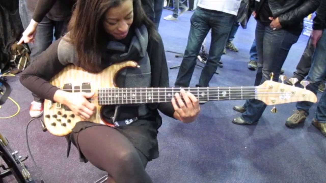 Yolanda Charles & Alembic Series II bass - YouTube