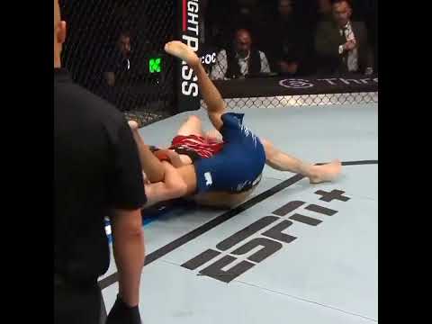 What a fight at flyweight 👏 Tagir Ulanbekov & Azat Maksum Went at it on the #ufcbaku