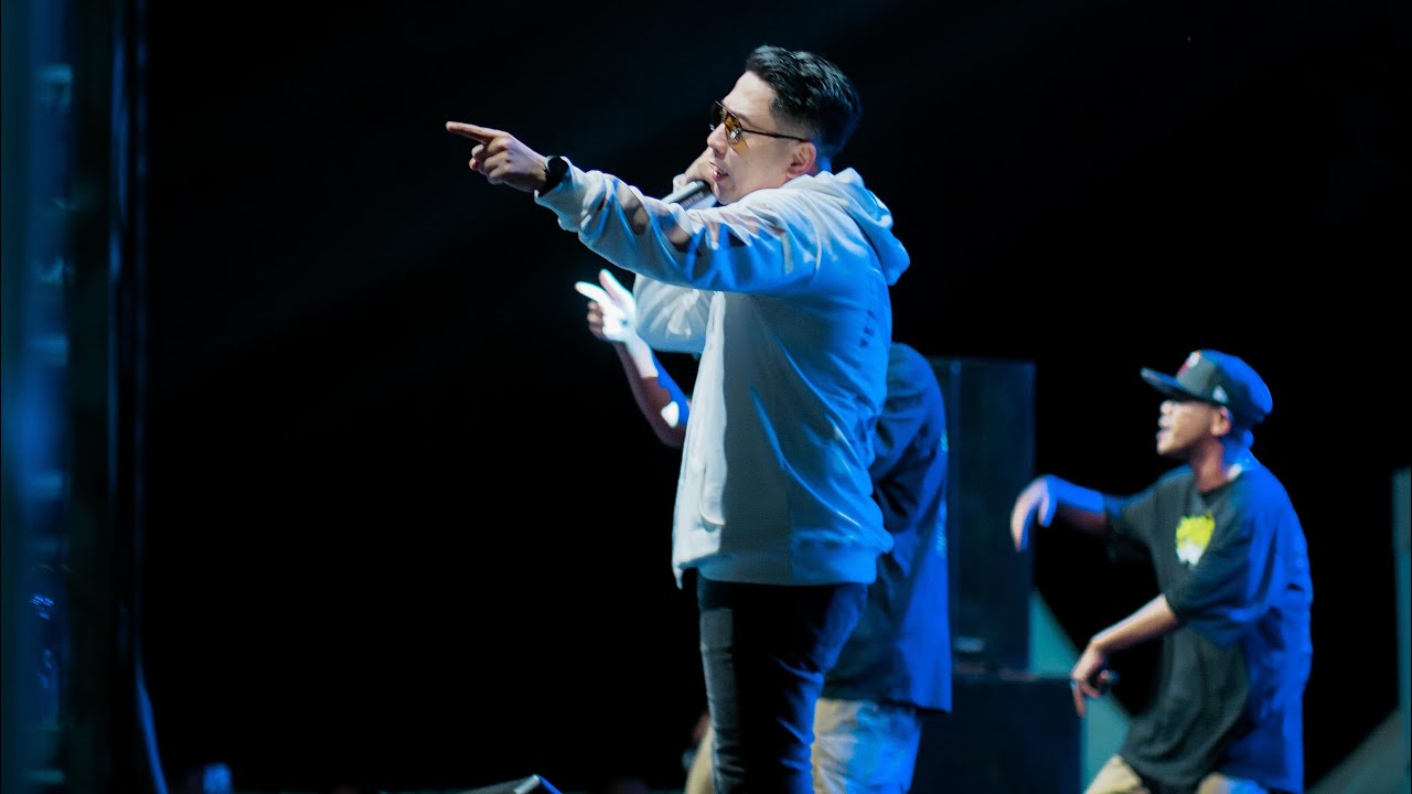 KONSER NDX AKA FEAT VALENT FUN MC YANG MEMBUAT FUN - YouTube