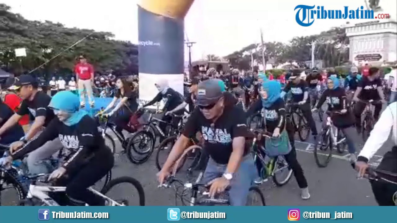 Suasana Pelepasan Fun Run Dan Fun Bike Saat Naval Base Open Day 2017 2 ...