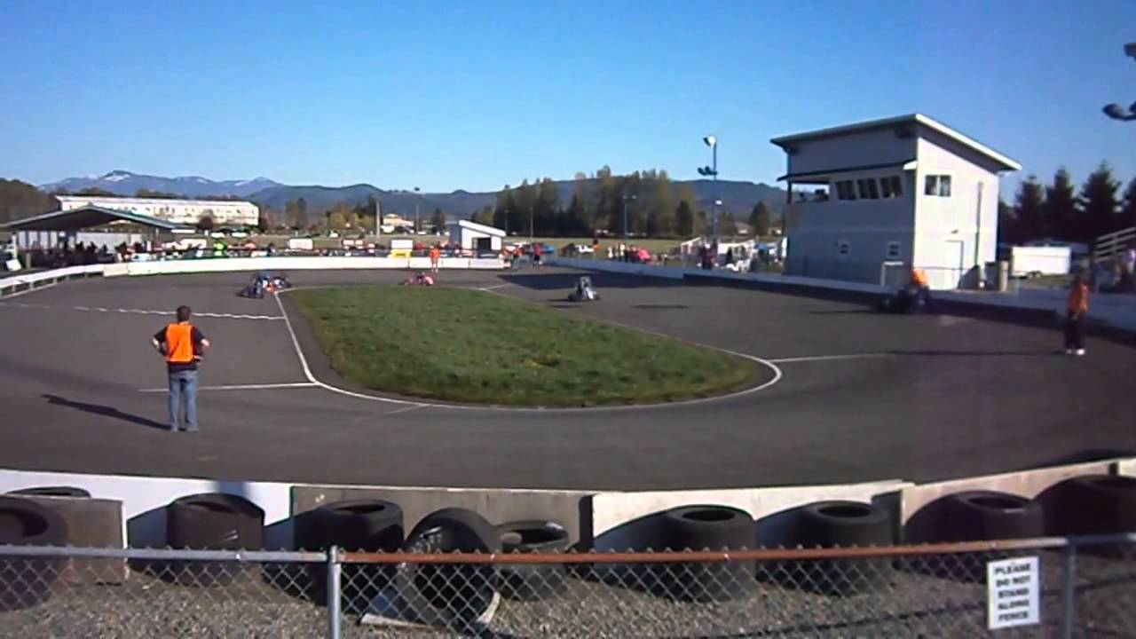 Bryce QM: 2014 WQMA Club Race 1, Sr Novice A Main, Part 1 - YouTube