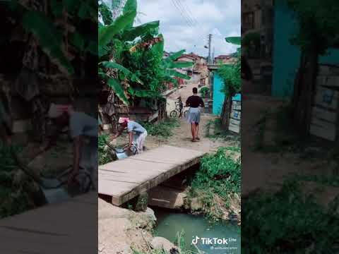 LOL....Booty confusion