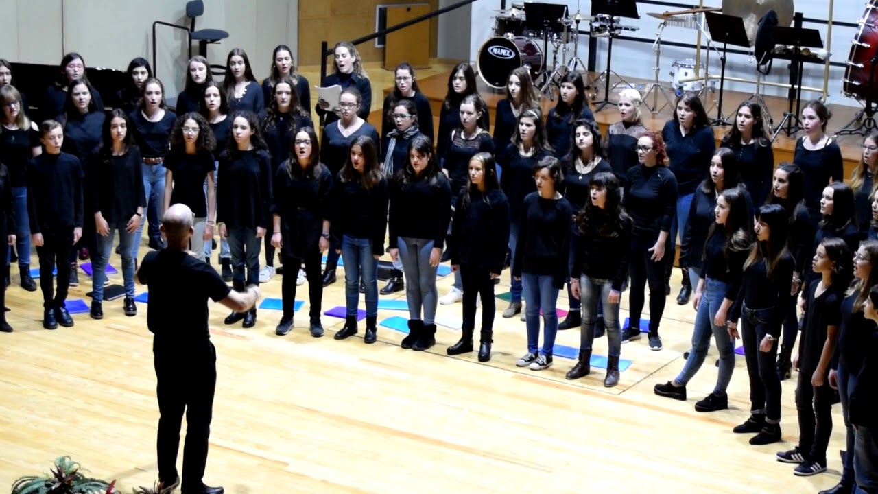 CIRCLES OF MOTION. BOB CHILCOTT - YouTube