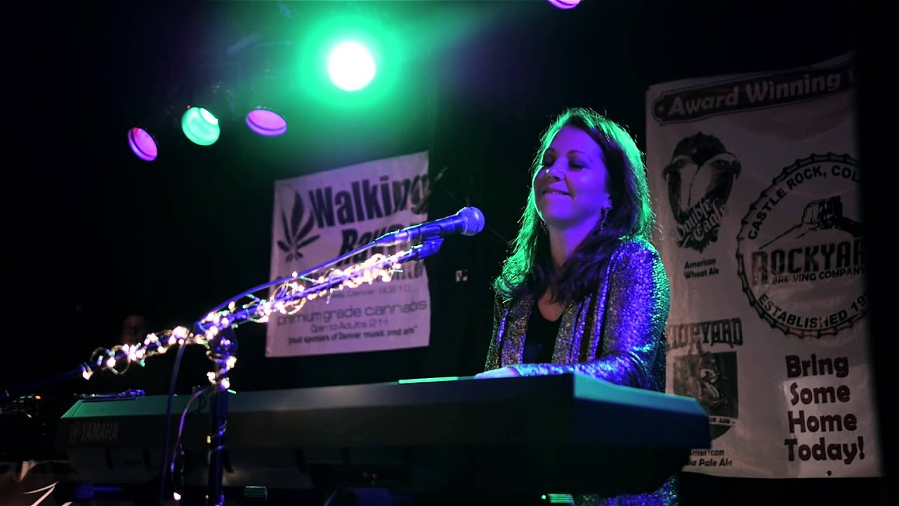 Amy Kress - The Crush Live at Hermans Hideaway - YouTube
