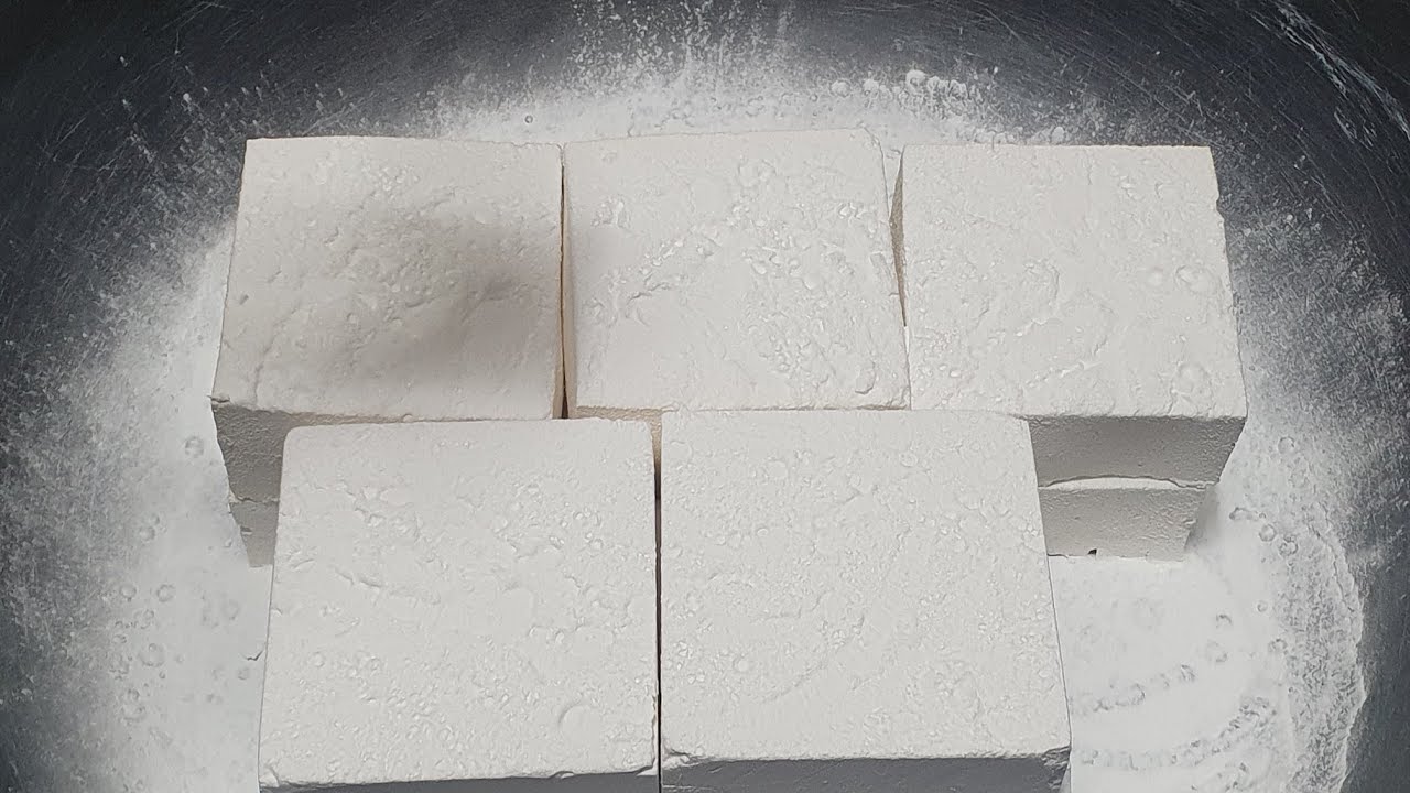 ASMR / Crushing Gym Chalk Fresh Block & Reform Block / Oddly Satisfying ...