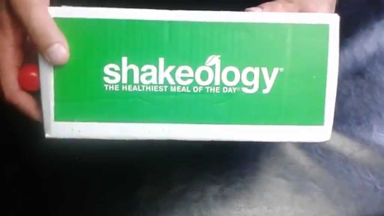 Shakeology Unboxing - Beachbody Shake with Protein, Vitamins, & Herbs ...