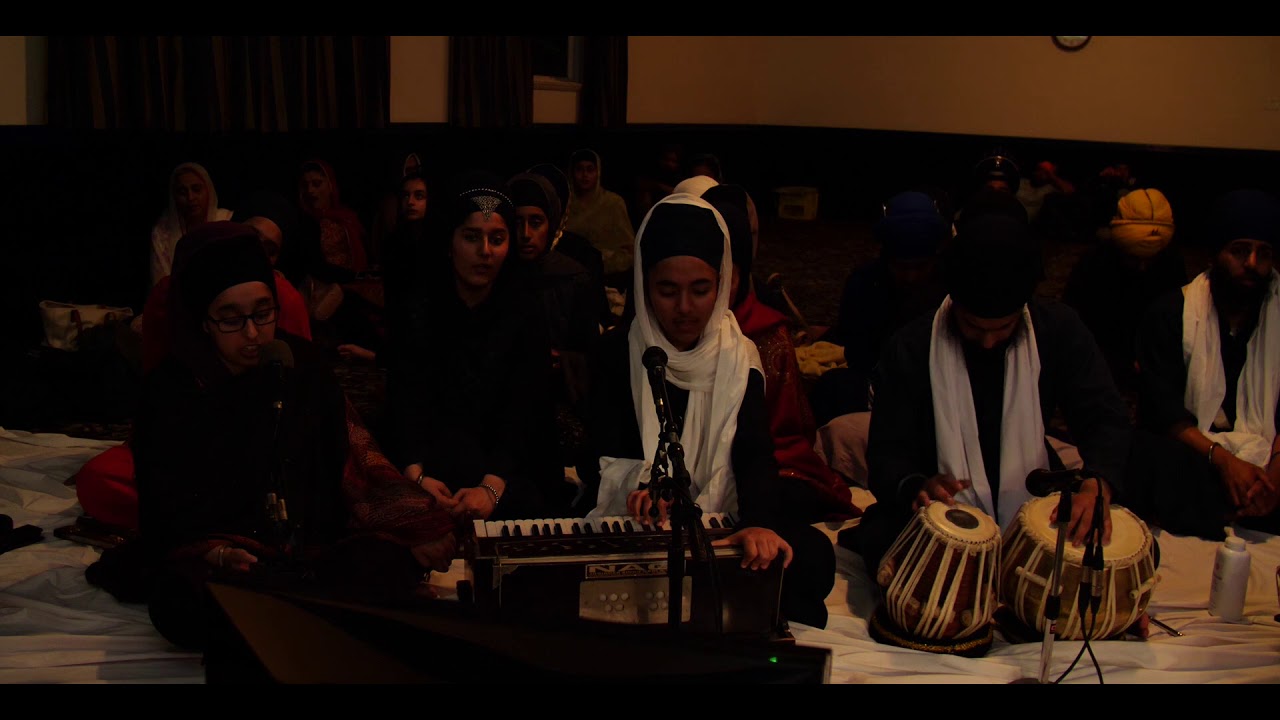 Bibi Meet Kaur Jee - Victoria Annual Rainsbhai Keertan 2019 - YouTube