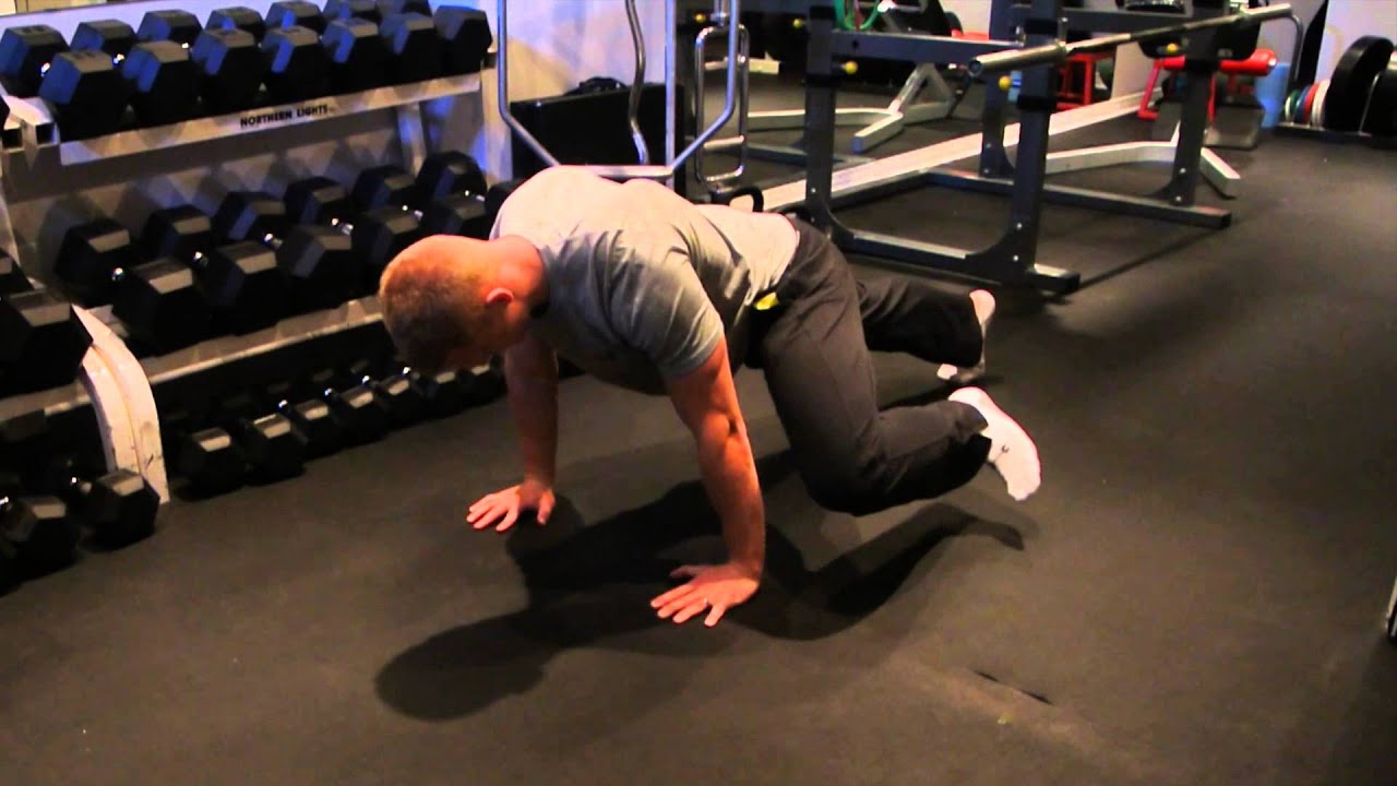 Plank Exercise: Knee Drive Out - YouTube