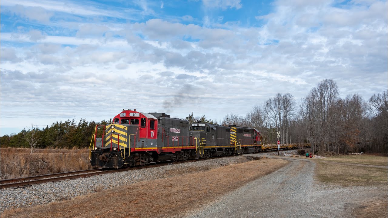 Chasing BB Z52318 from Keysville, VA to Clarksville, VA on the Ex ...