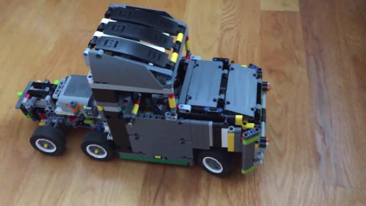 Incredible Motorized Lego Technic Truck - Inspired by the Mac set - YouTube