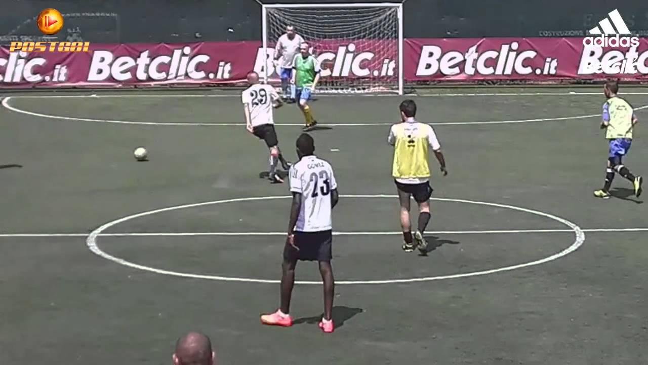 Futsal amazing goal - YouTube
